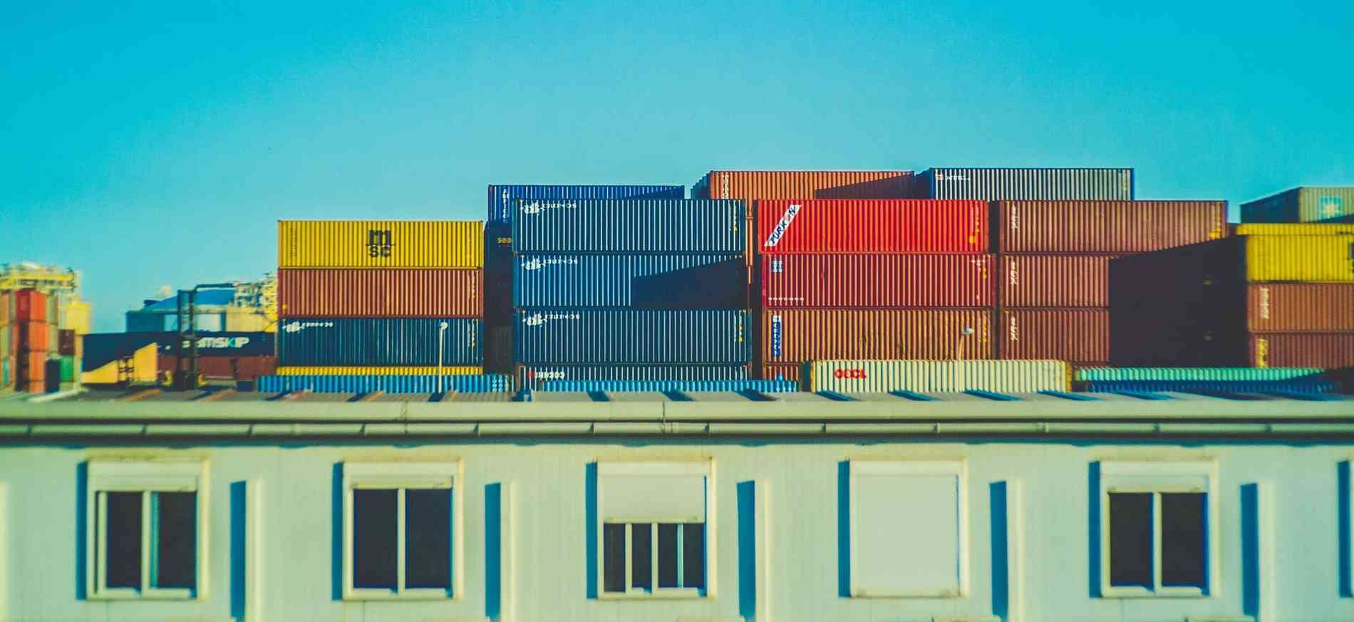 Implementing Microservices Architectures And Deployment Strategies